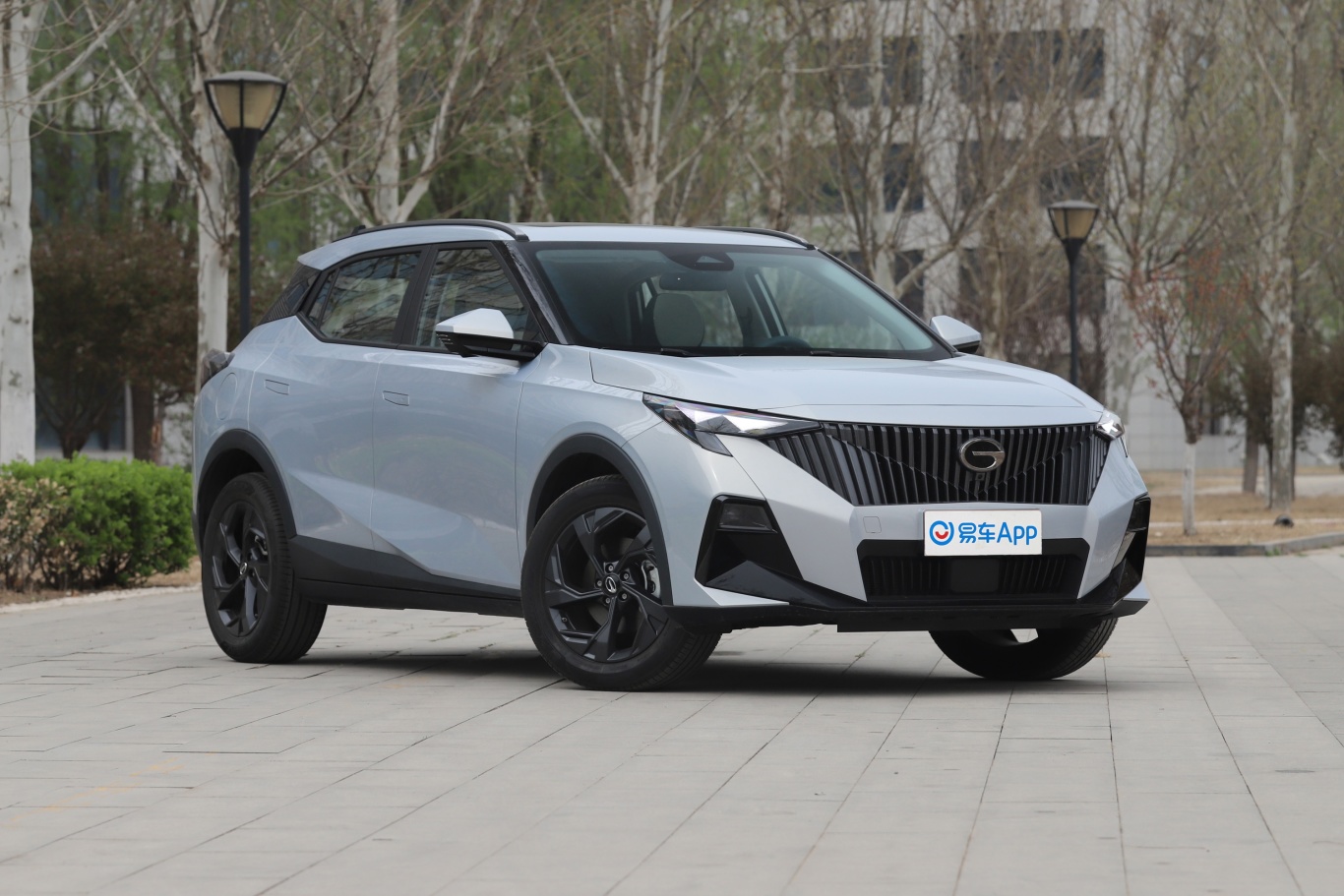 【传祺GS3影速 270T 劲享版侧前45度车头向右水平图片-汽车图片大全】-易车