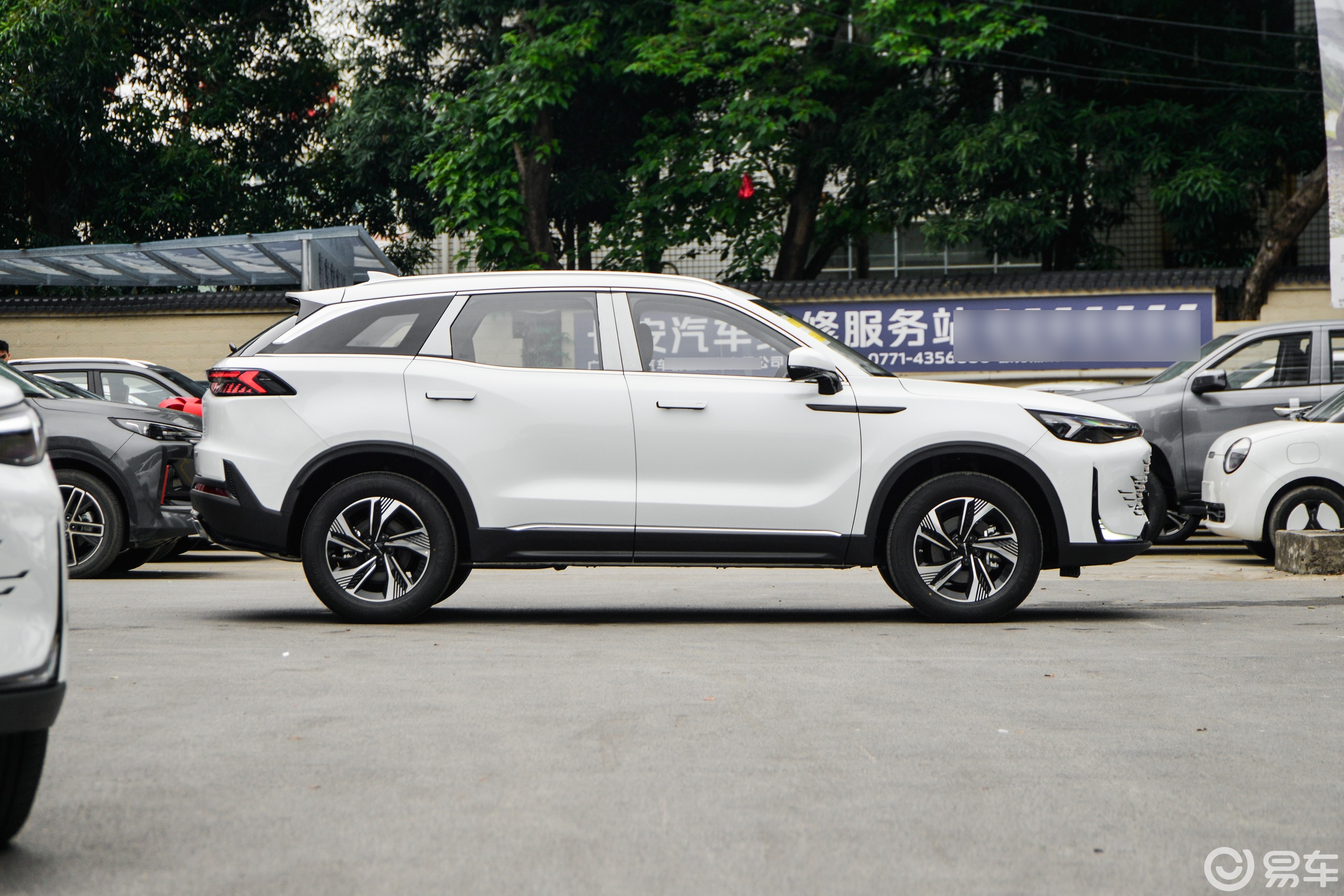 【北京X71.5TD 优享＋正侧车头向右水平图片-汽车图片大全】-易车