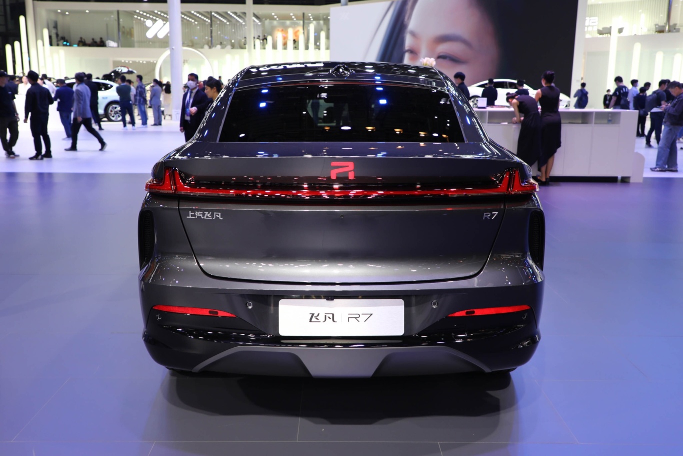 【飞凡R7606km 四驱旗舰版图片-汽车图片大全】-易车