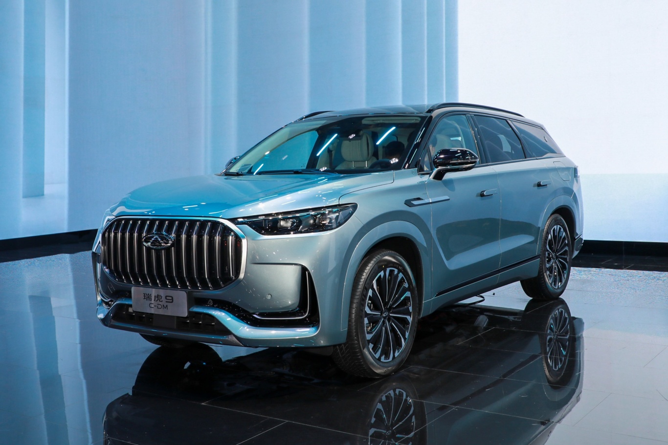 【瑞虎9 C-DM1.5T 106km 超享版 三元锂 5座图片-汽车图片大全】-易车