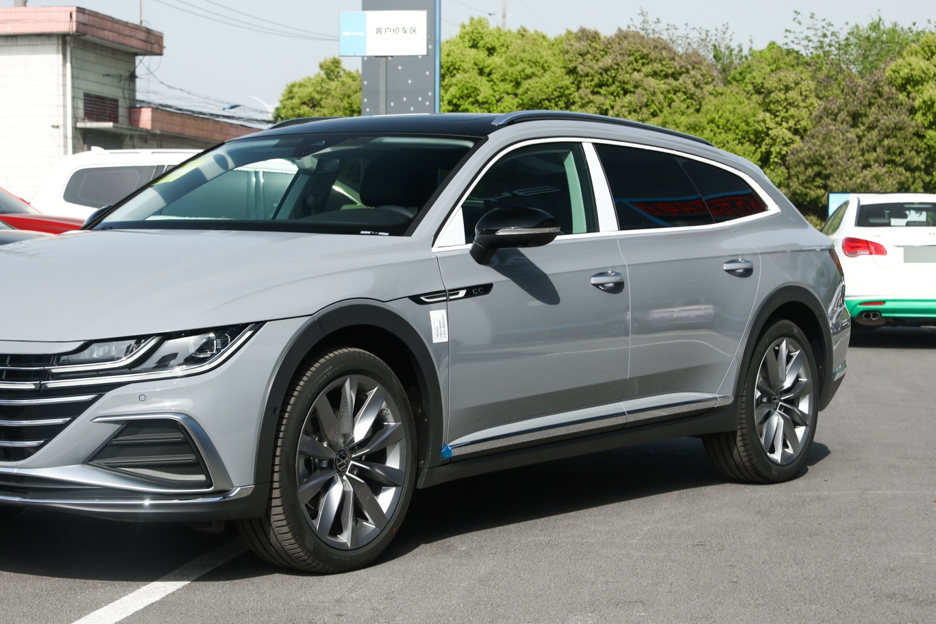 【一汽-大众CC猎装车 380TSI 猎风版外观细节图片-汽车图片大全】-易车