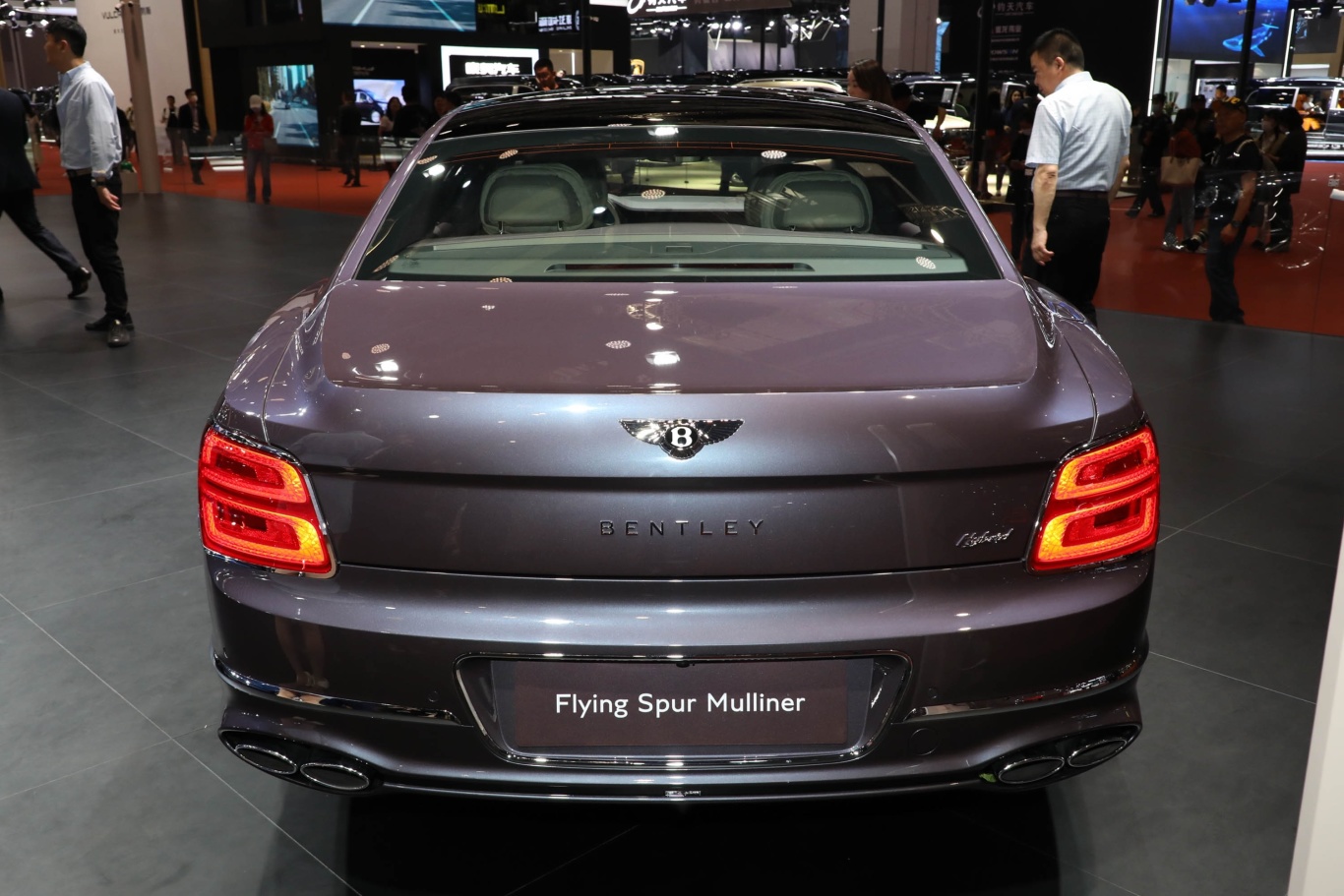 【飞驰4.0T V8 S外观图片-汽车图片大全】-易车