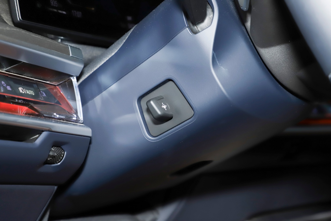 【宝马7系740Li 尊享型 M运动套装方向盘调节图片-汽车图片大全】-易车