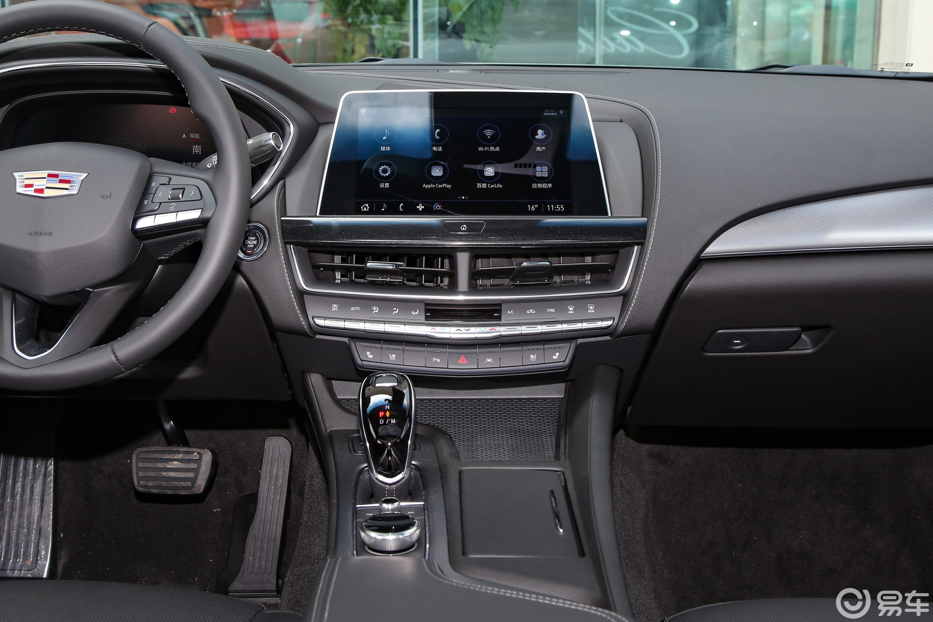 【凯迪拉克CT528T 豪华型(标准版)中控台整体图片-汽车图片大全】-易车