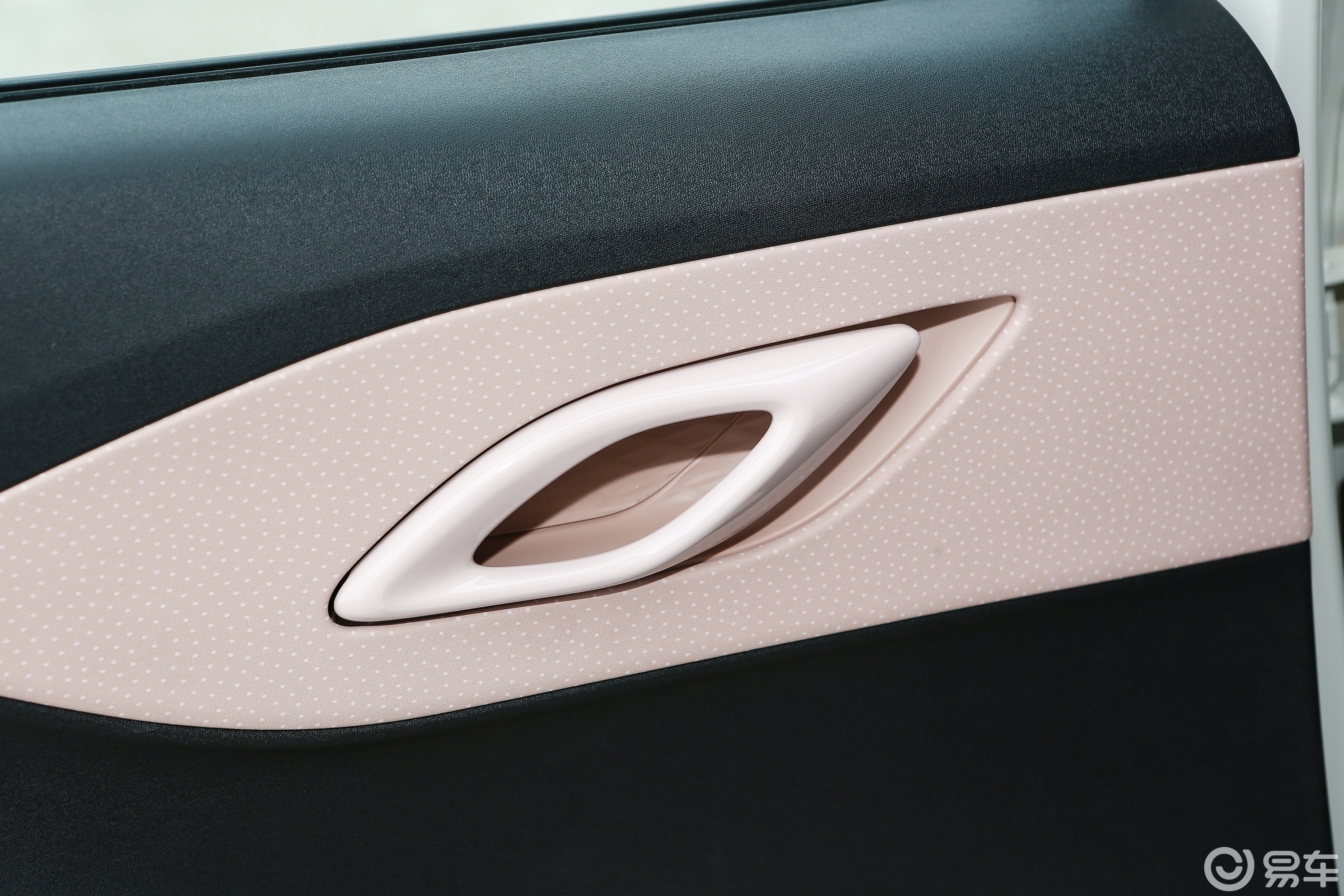 【海鸥305km 自由版后排功能图片-汽车图片大全】-易车