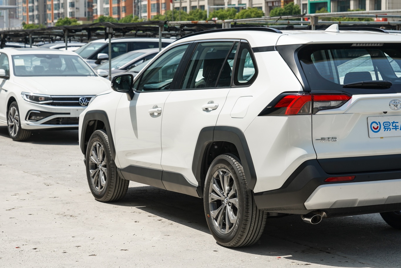 【RAV4荣放2.0L 四驱探险PLUS版外观细节图片-汽车图片大全】-易车