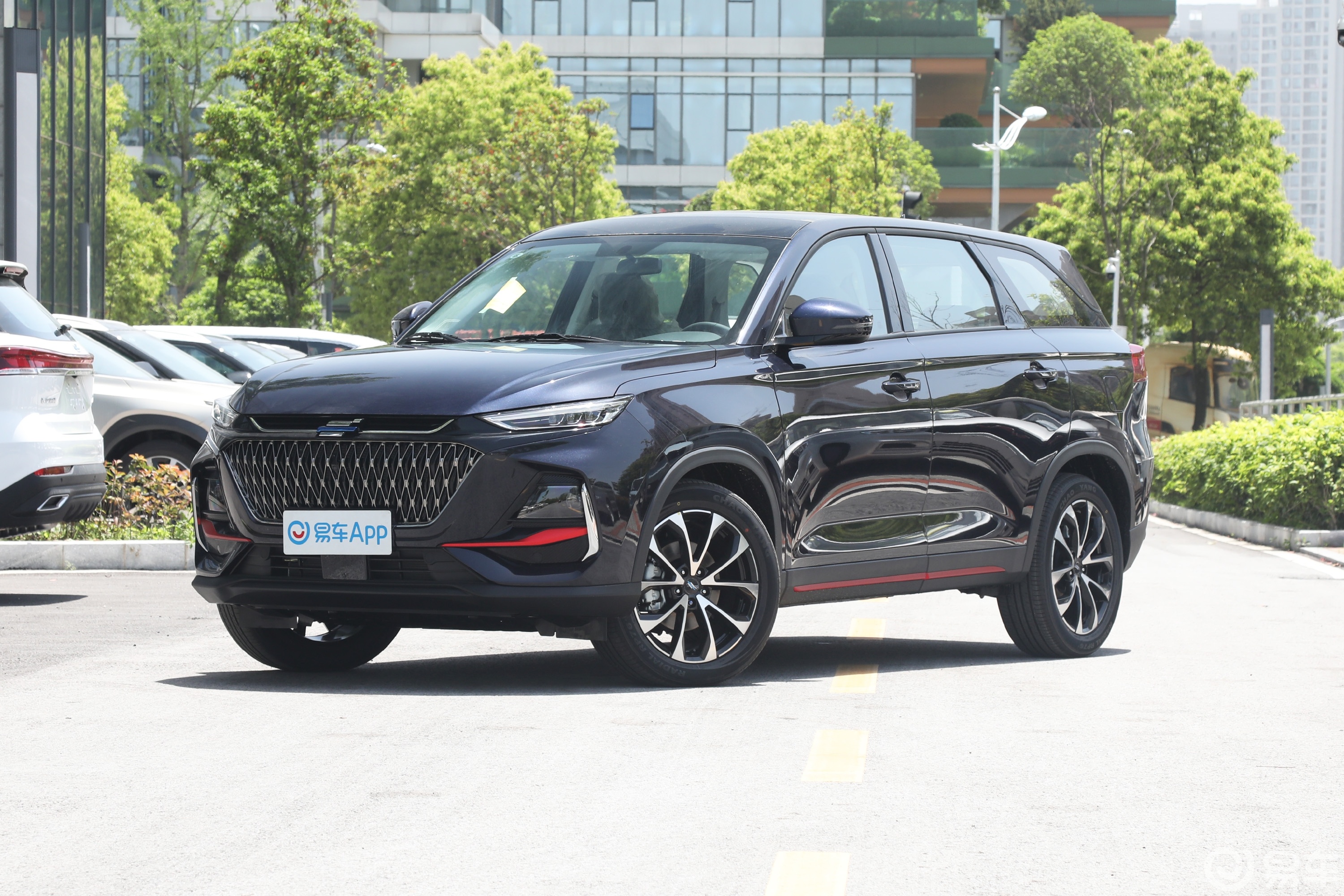 【长安欧尚X7 PLUS畅享版 1.5T 双离合智享型 5座外观图片-汽车图片大全】-易车