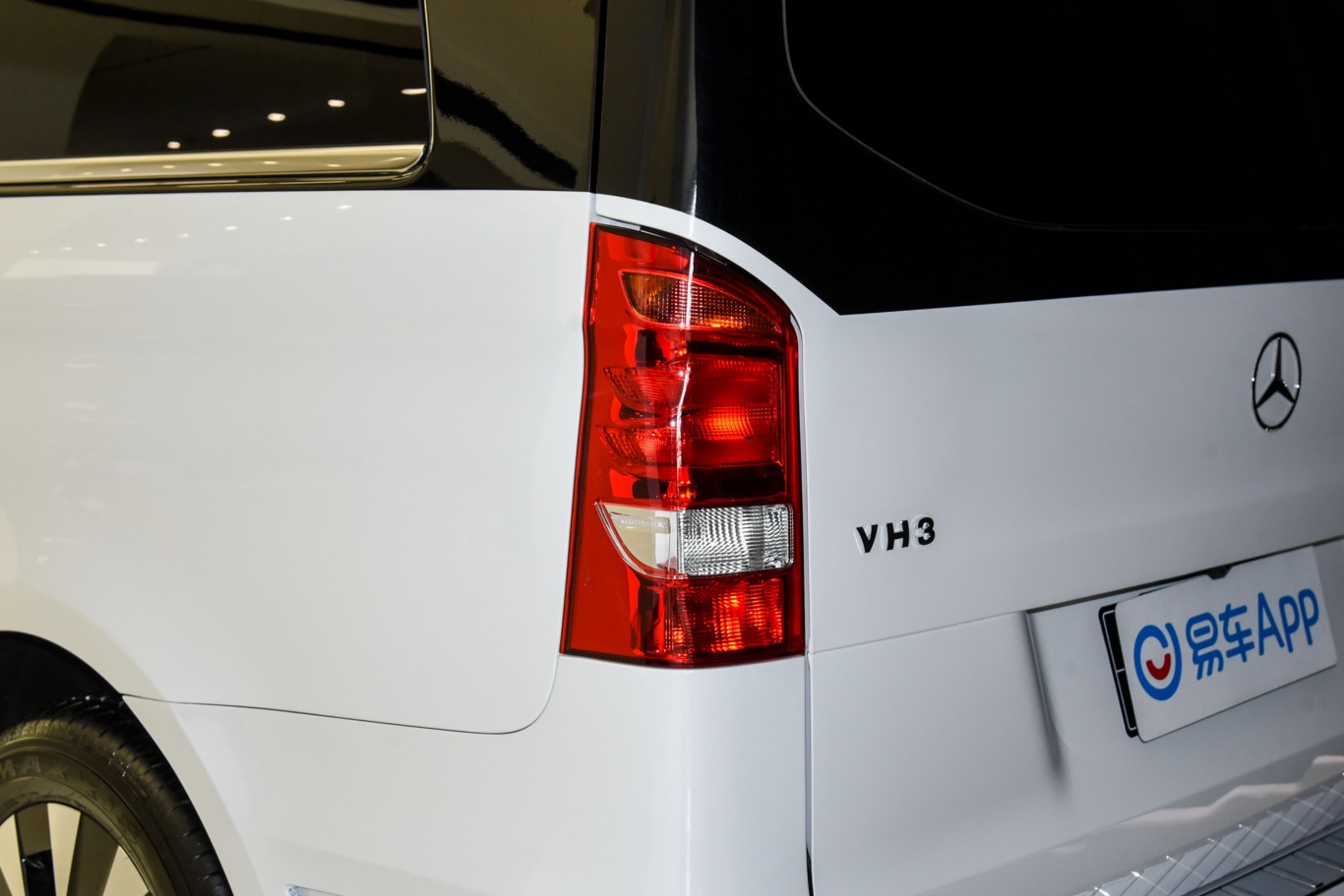 【克蒂巴赫系列2.0T VH3 7座外观灯组图片-汽车图片大全】-易车