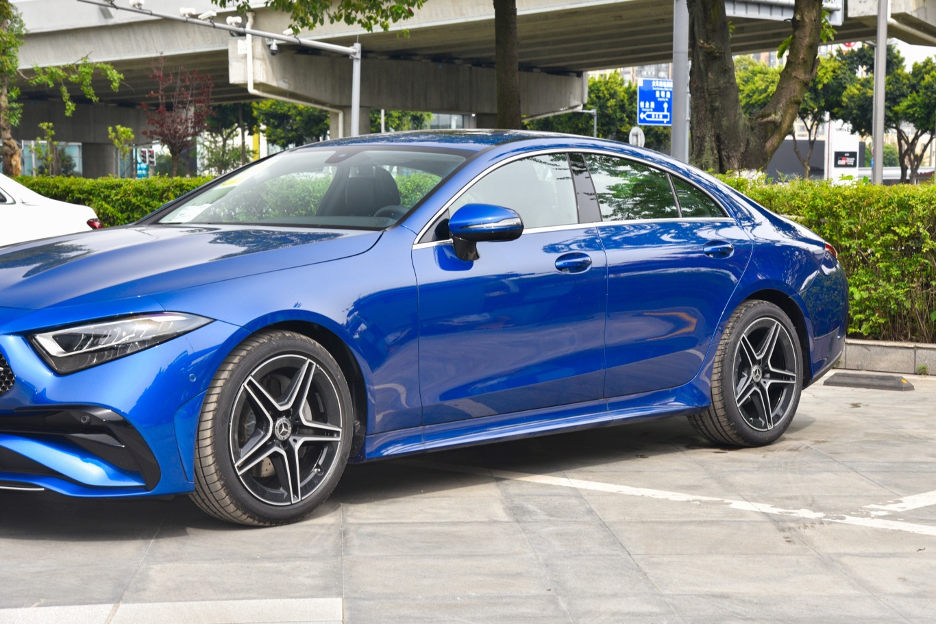 【奔驰CLS改款 CLS 260外观细节图片-汽车图片大全】-易车