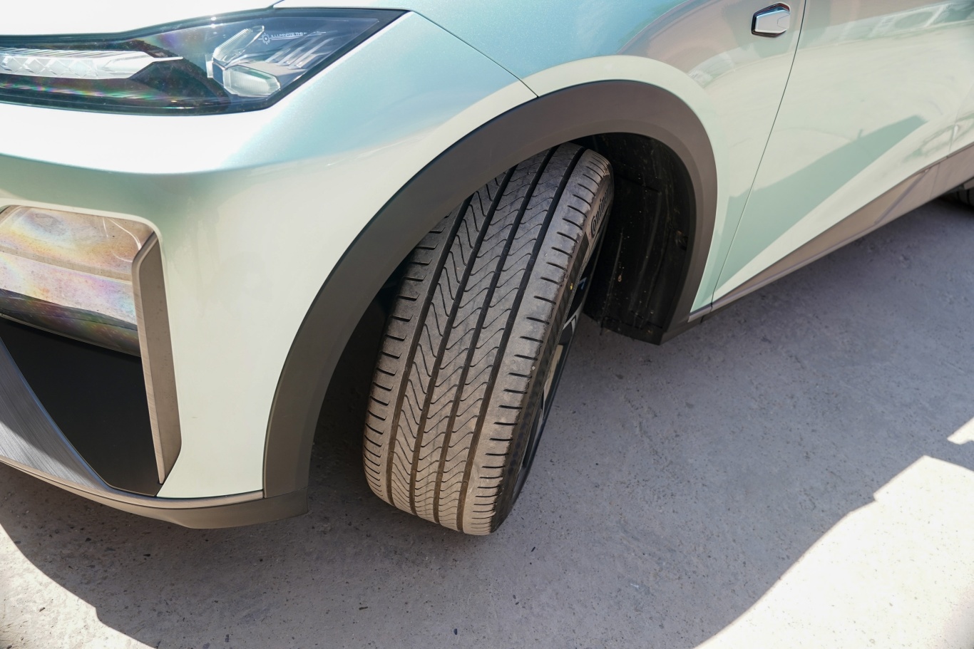 【深蓝S07S7 纯电版 620km 620Max动力底盘图片-汽车图片大全】-易车