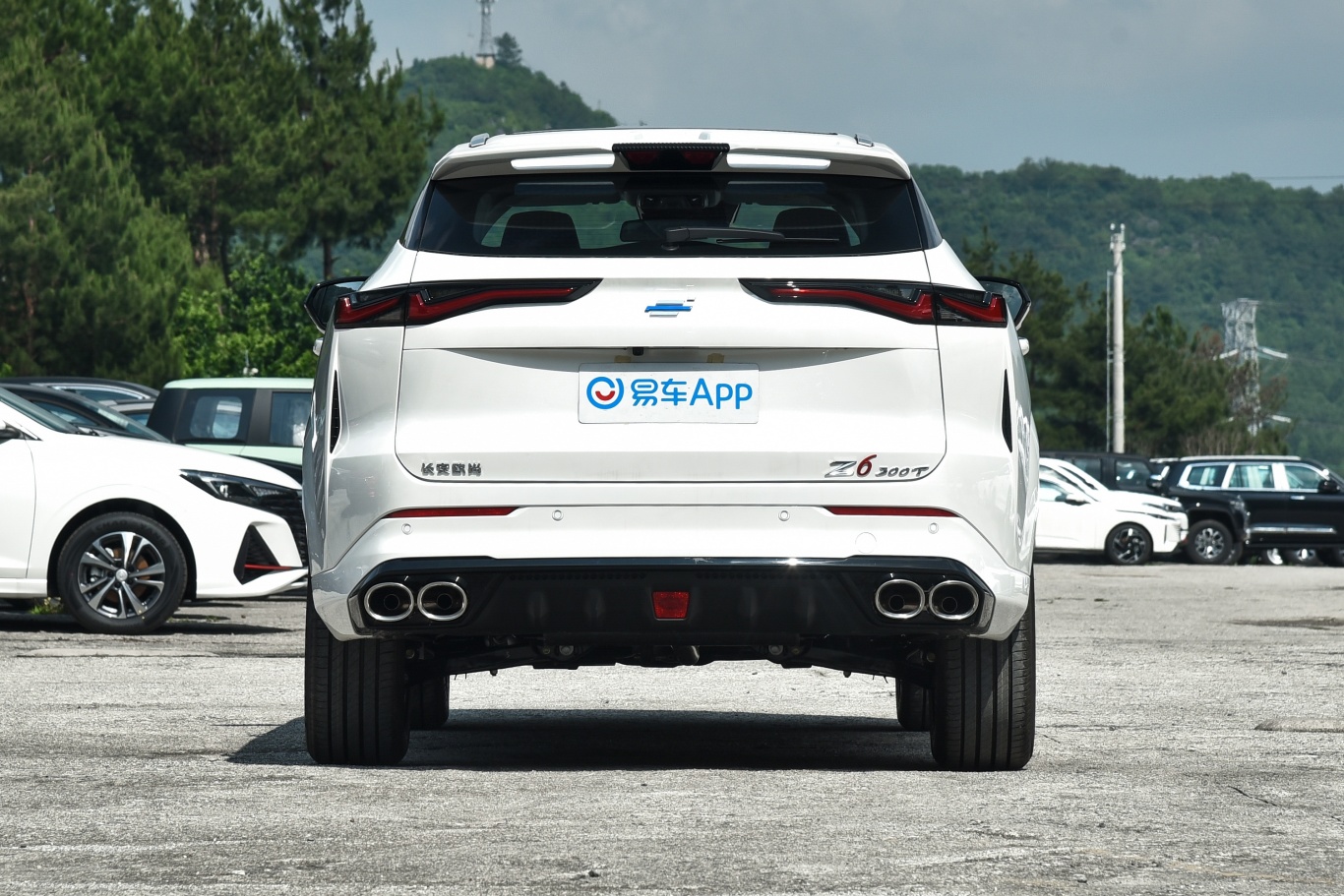 【长安欧尚Z61.5T 双离合智航型正后水平图片-汽车图片大全】-易车