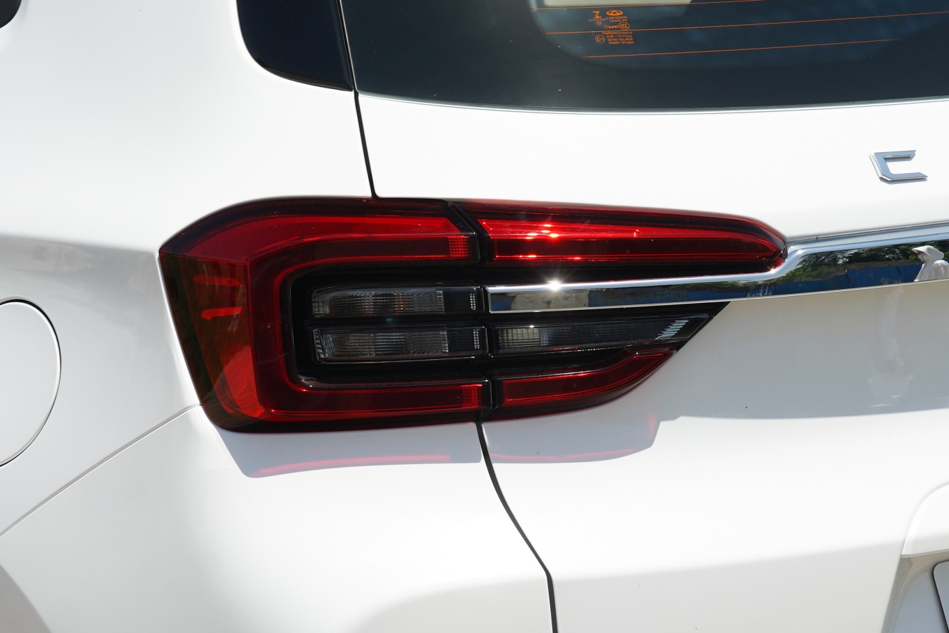 【瑞虎5x1.5L 手动都市型尾灯侧45度俯拍图片-汽车图片大全】-易车