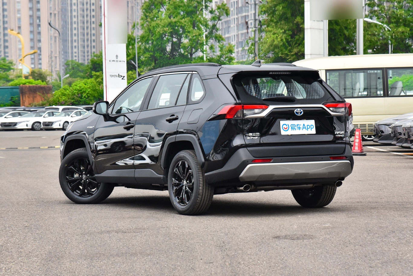 【RAV4荣放双擎 2.5L 四驱旗舰版侧后45度车头向左水平图片-汽车图片大全】-易车