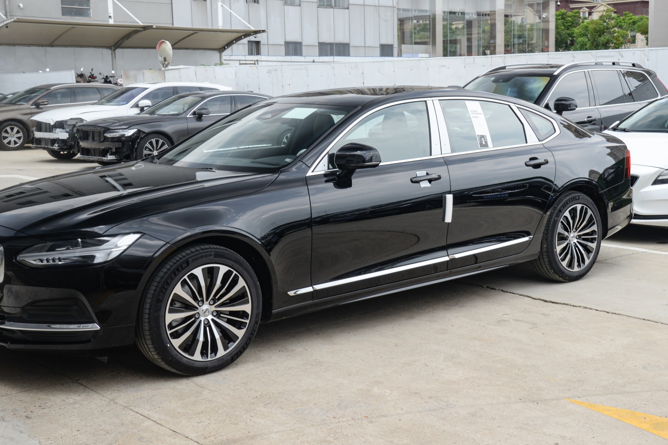 【沃尔沃S90B5 智逸豪华版外观细节图片-汽车图片大全】-易车