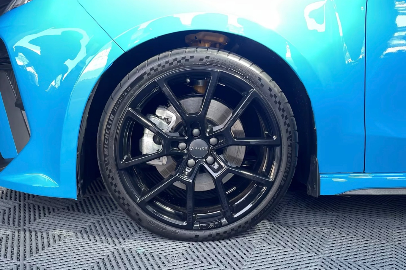 【领克0303+ 2.0T 自动两驱TCR Cyan 2座外观图片-汽车图片大全】-易车