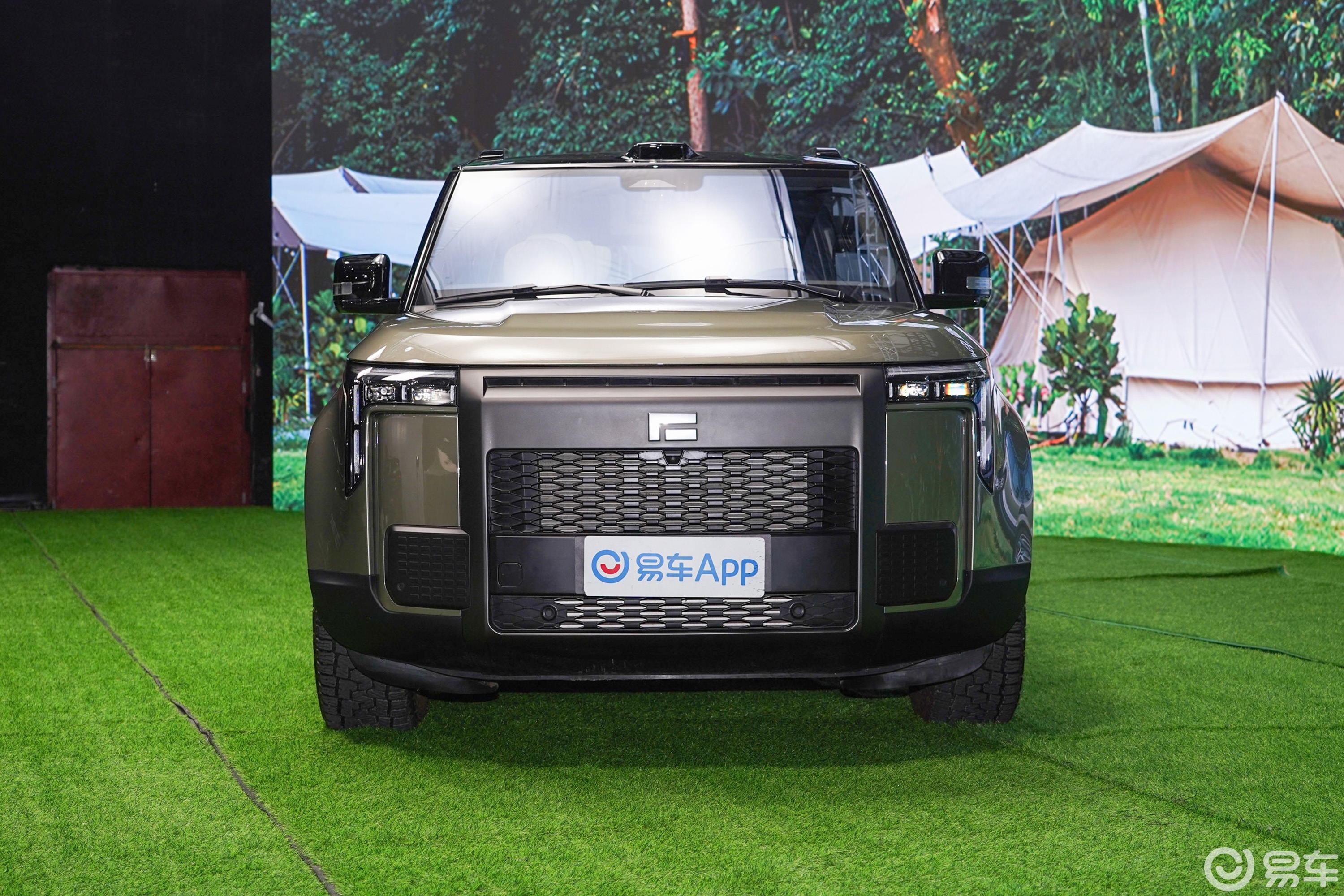 【极石011.5T 235km 尊享版 6座正前水平图片-汽车图片大全】-易车