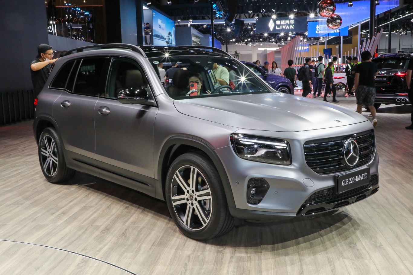 【奔驰GLBGLB 220 4MATIC 7座图片-汽车图片大全】-易车