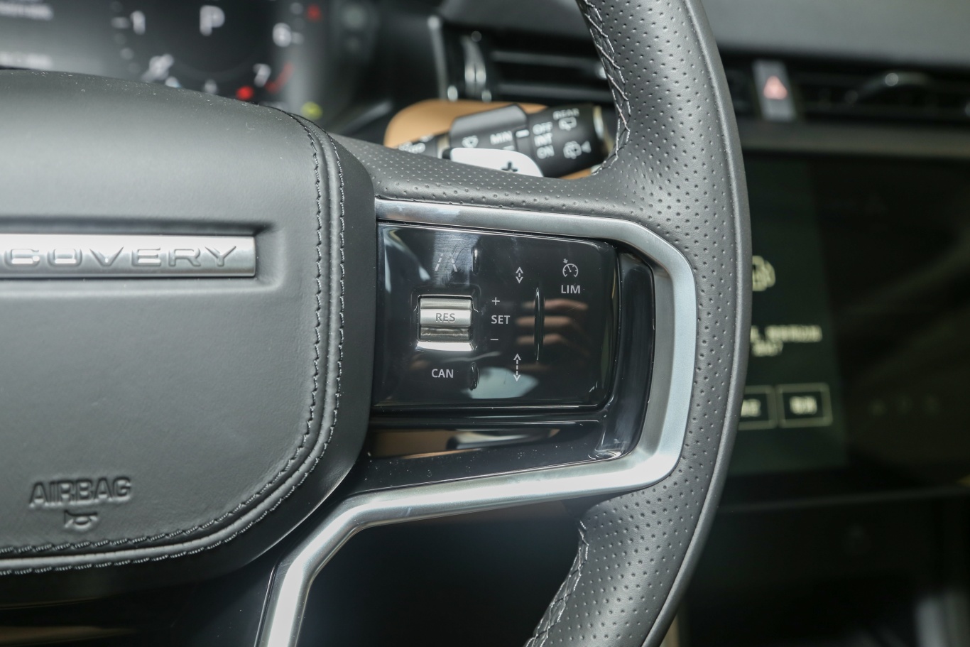 【发现运动249PS 豪华定制版右侧方向盘功能按键图片-汽车图片大全】-易车