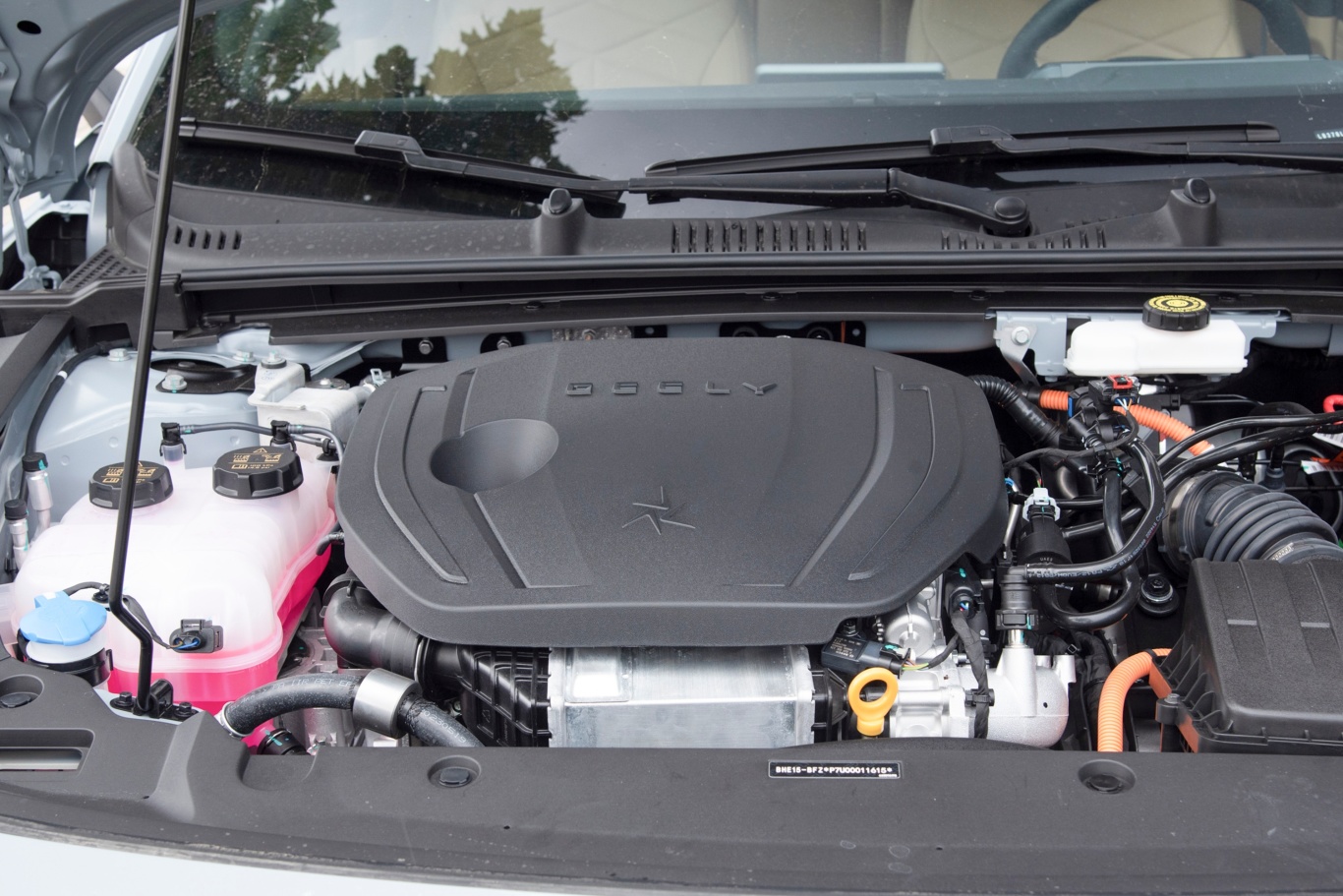 【银河L61.5T 125km MAX发动机特写图片-汽车图片大全】-易车