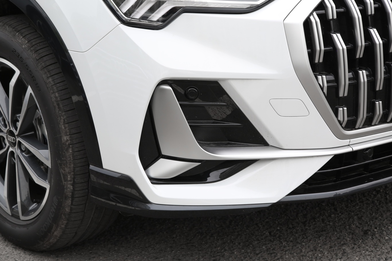 【奥迪Q335 TFSI 进取致雅型外观细节图片-汽车图片大全】-易车