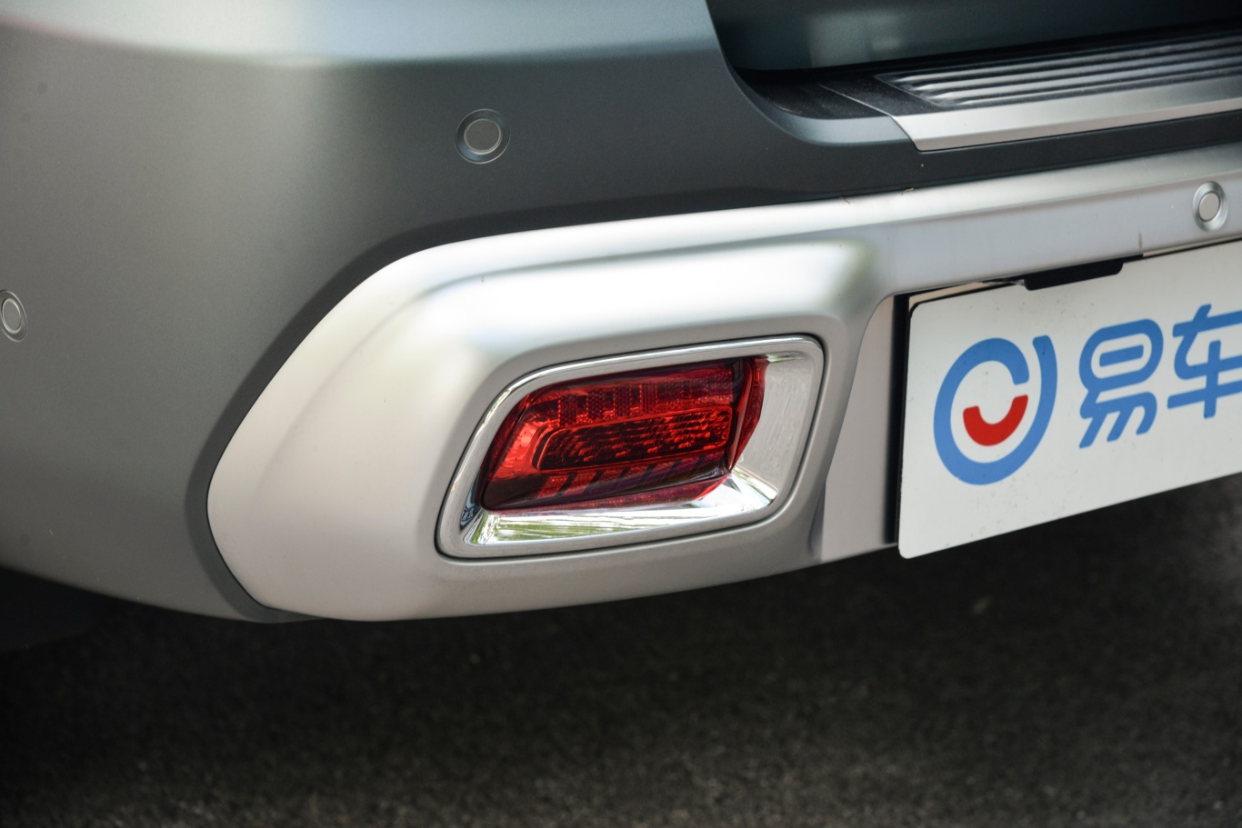 【北京越野BJ602.0T 十一版 7座 汽油外观细节图片-汽车图片大全】-易车