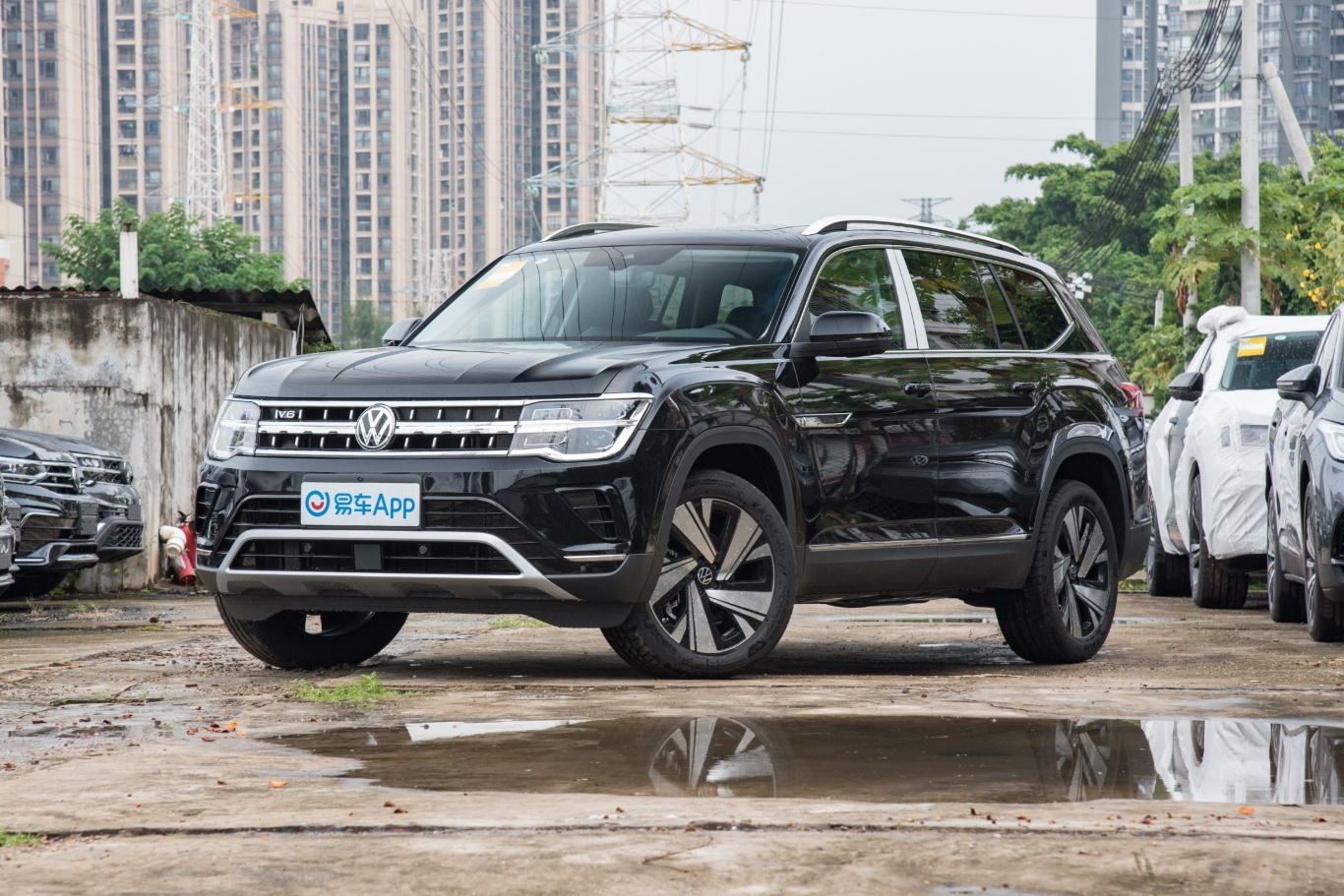 【途昂530 V6 四驱尊崇豪华版侧前45度车头向左水平图片-汽车图片大全】-易车