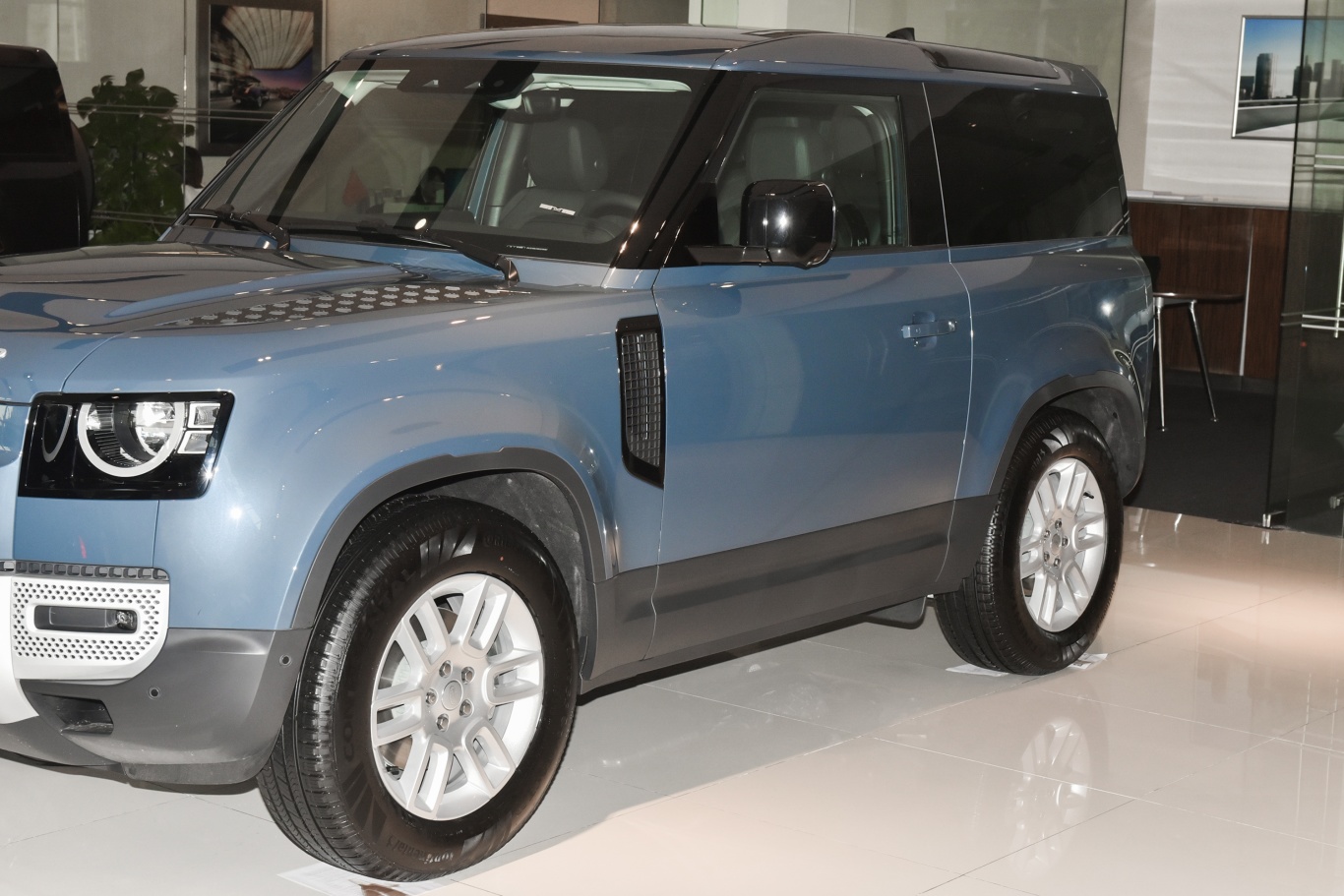 【卫士90 2.0T 300PS S外观细节图片-汽车图片大全】-易车