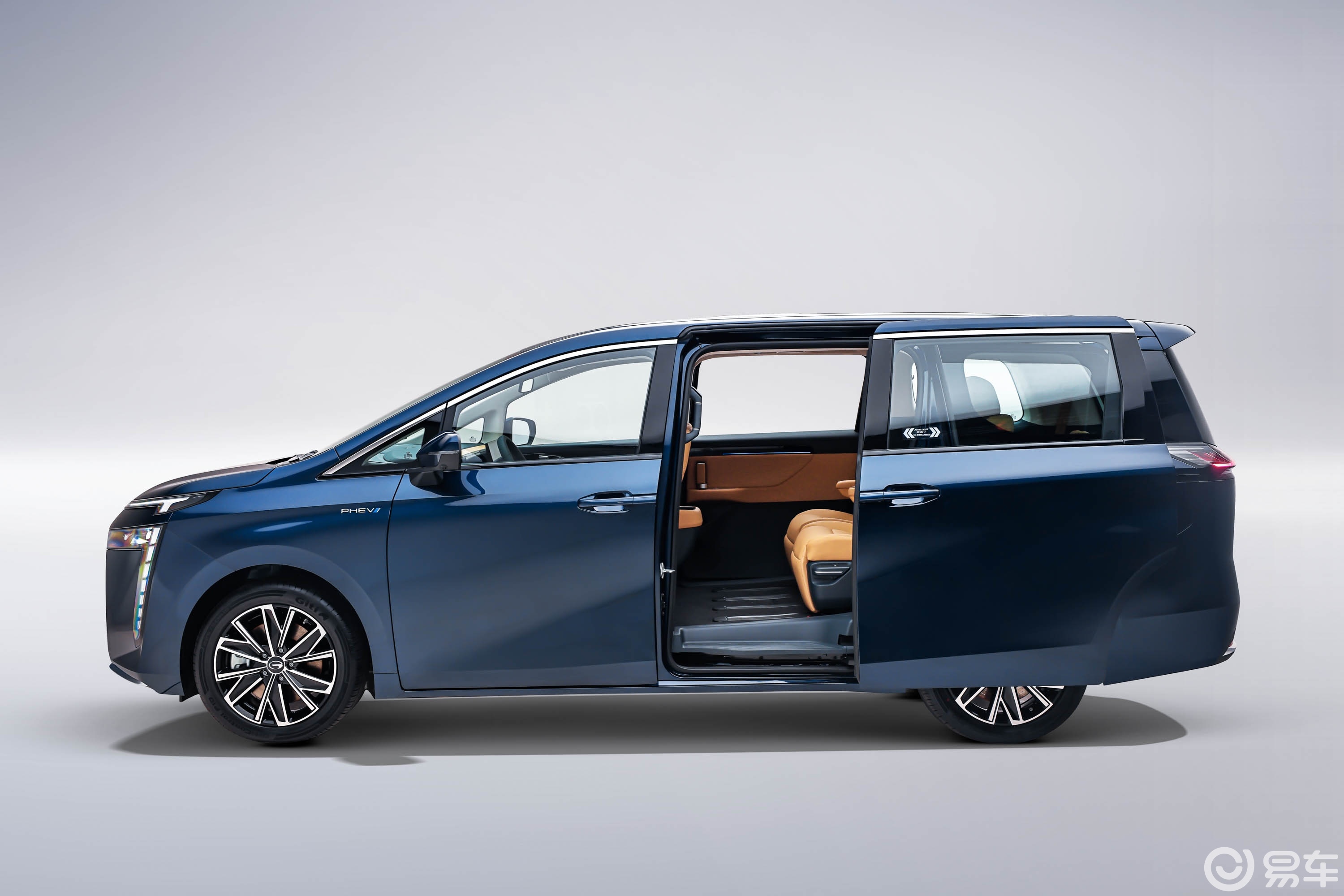 【传祺E8图片-汽车图片大全】-易车