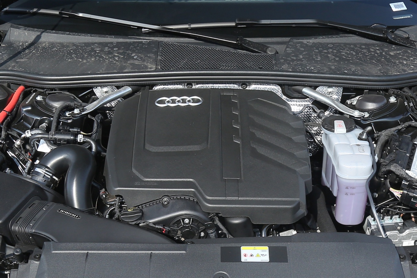 【奥迪A6L40 TFSI 豪华致雅型发动机特写图片-汽车图片大全】-易车