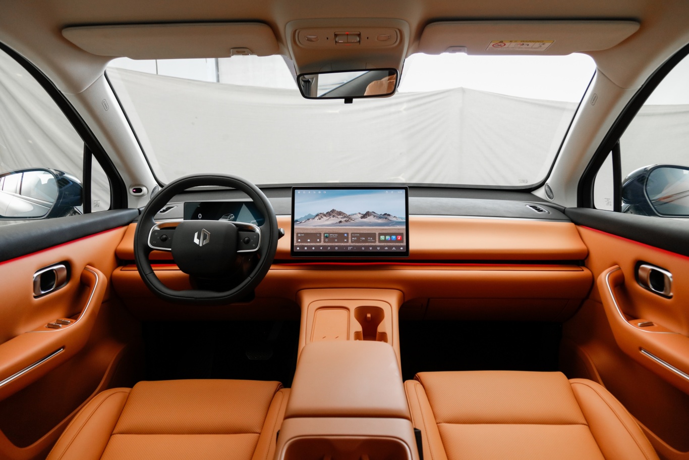 【零跑C10纯电版 530km 530激光雷达版内饰全景正拍图片-汽车图片大全】-易车