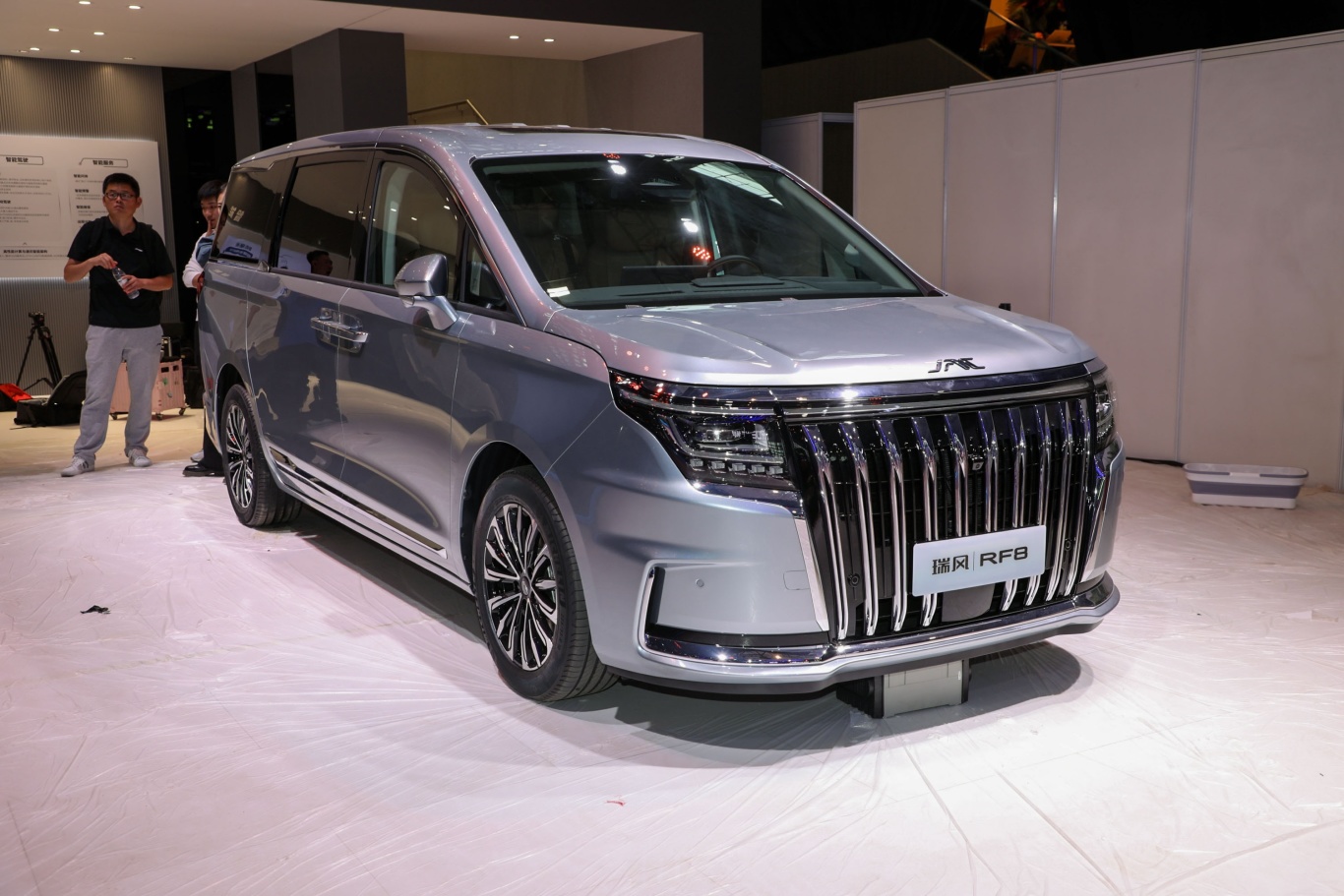 【瑞风RF8鸿蒙版 2.0T 旗舰型外观图片-汽车图片大全】-易车