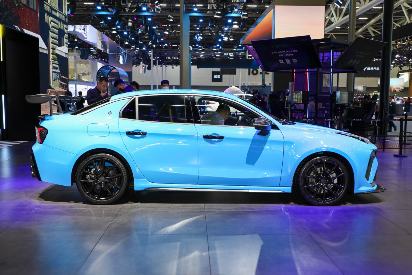 【领克0303+ 2.0T 自动两驱TCR Cyan 2座图片-汽车图片大全】-易车