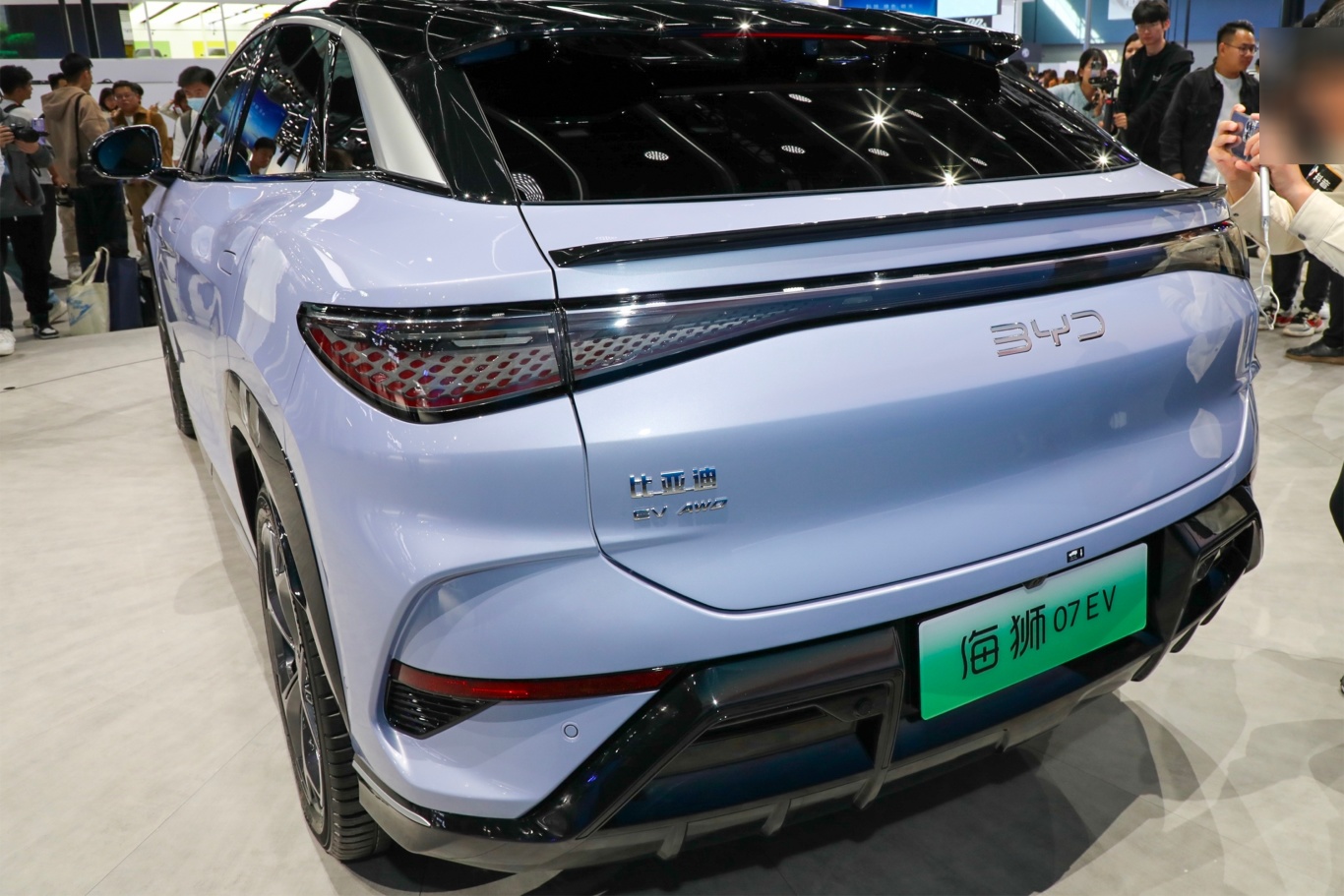 【海狮07EV550km 四驱550智航版正后水平图片-汽车图片大全】-易车