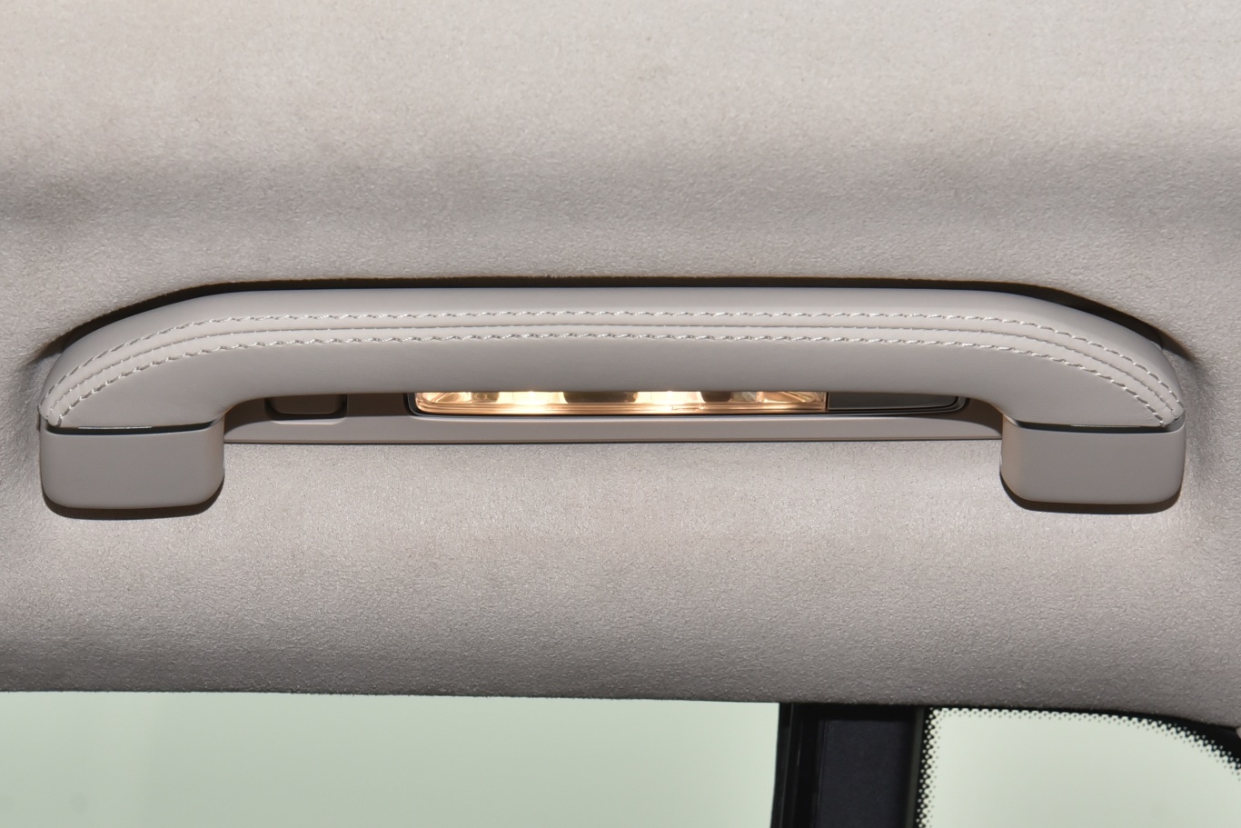 【迈巴赫GLSGLS 480 4MATIC后排功能图片-汽车图片大全】-易车