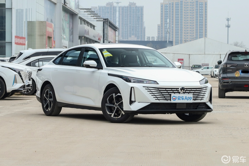 【长安逸动2024款1.5T GDI 双离合畅享版】报价_图片_-参数_易车