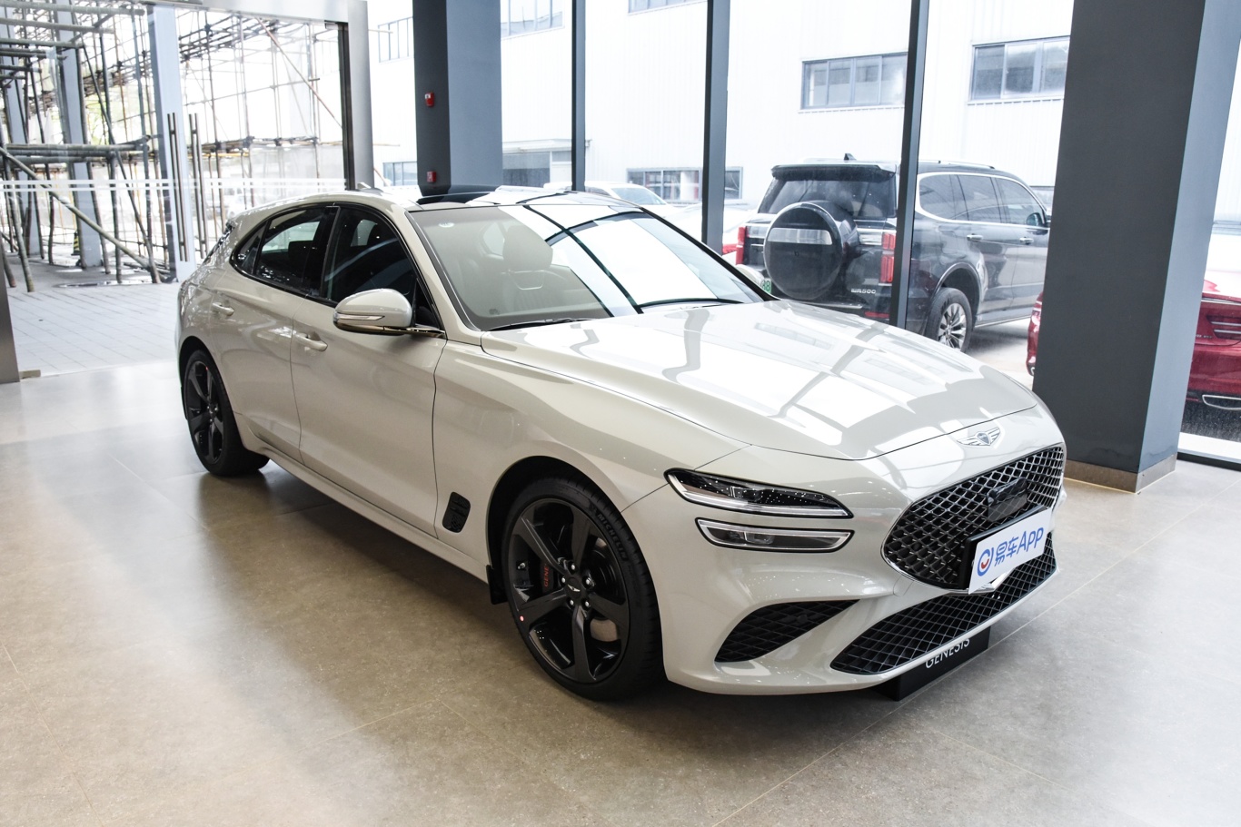 【捷尼赛思G70猎型版 2.0T 两驱豪华版正侧车头向右水平图片-汽车图片大全】-易车