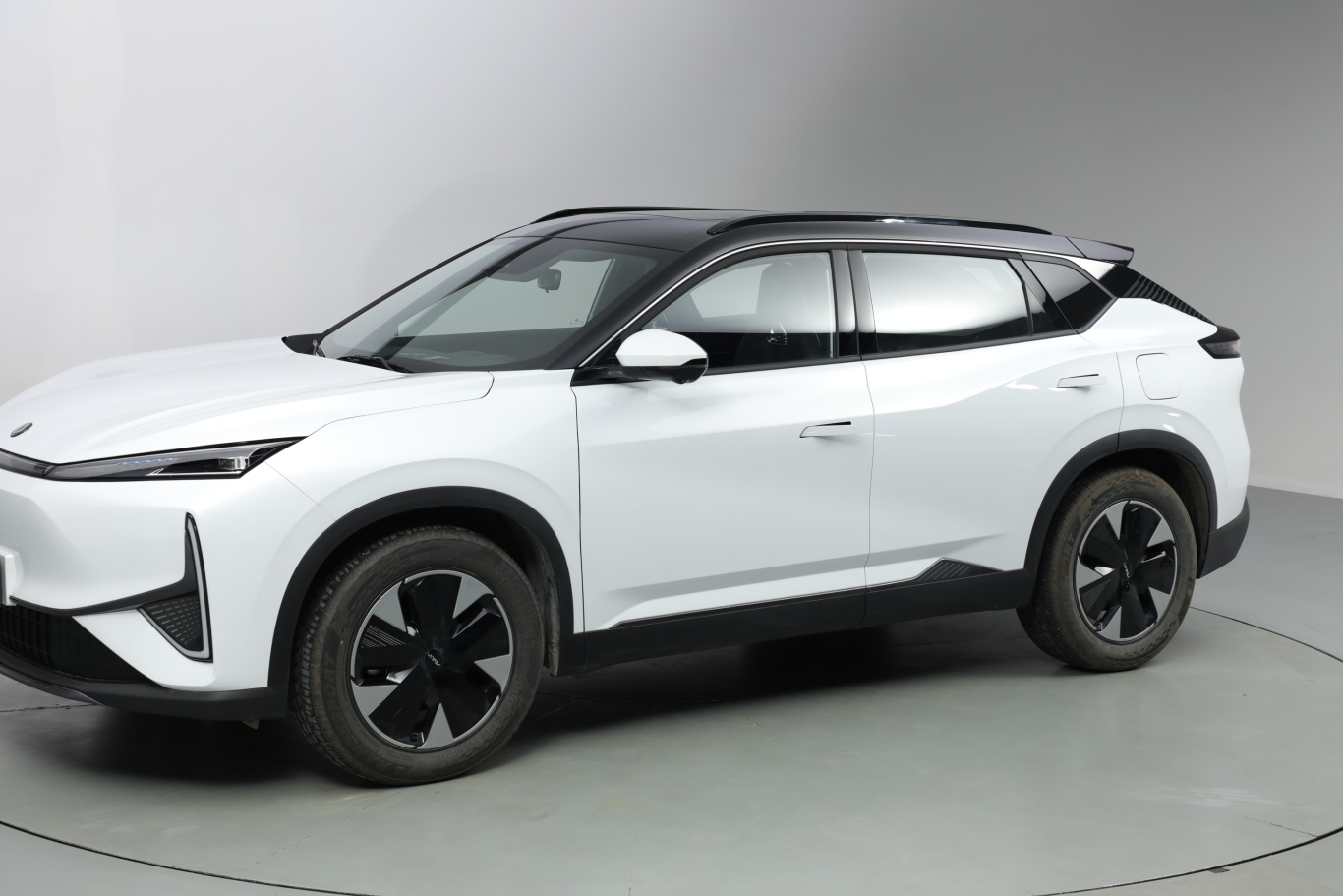 【风神L7插电混动 1.5T 205km 205Plus外观细节图片-汽车图片大全】-易车