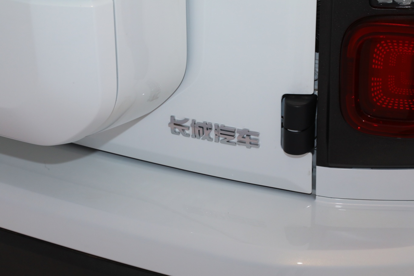 【哈弗H92.4T 顶配版 5座 柴油外观细节图片-汽车图片大全】-易车