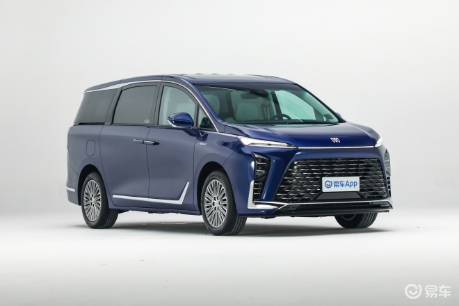 【别克别克GL8 插电混动2024款陆尊 1.5T 138km 尊享版 7座】报价_图片_-参数_易车