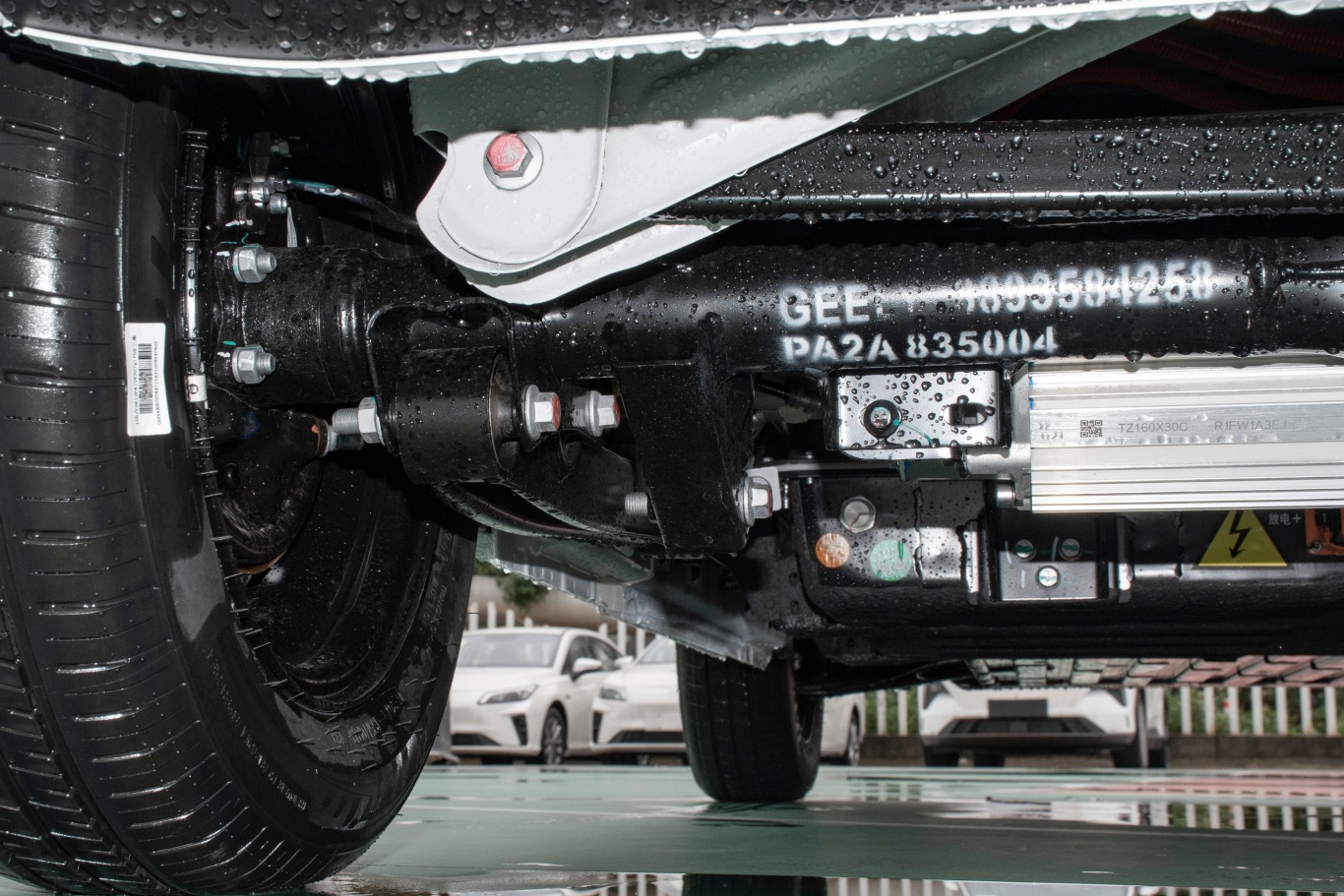 【熊猫改款 熊猫mini 200km 龙腾版动力底盘图片-汽车图片大全】-易车