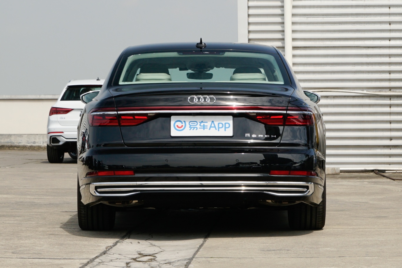 【奥迪A8A8L Horch创始人版 55 TFSI正后水平图片-汽车图片大全】-易车