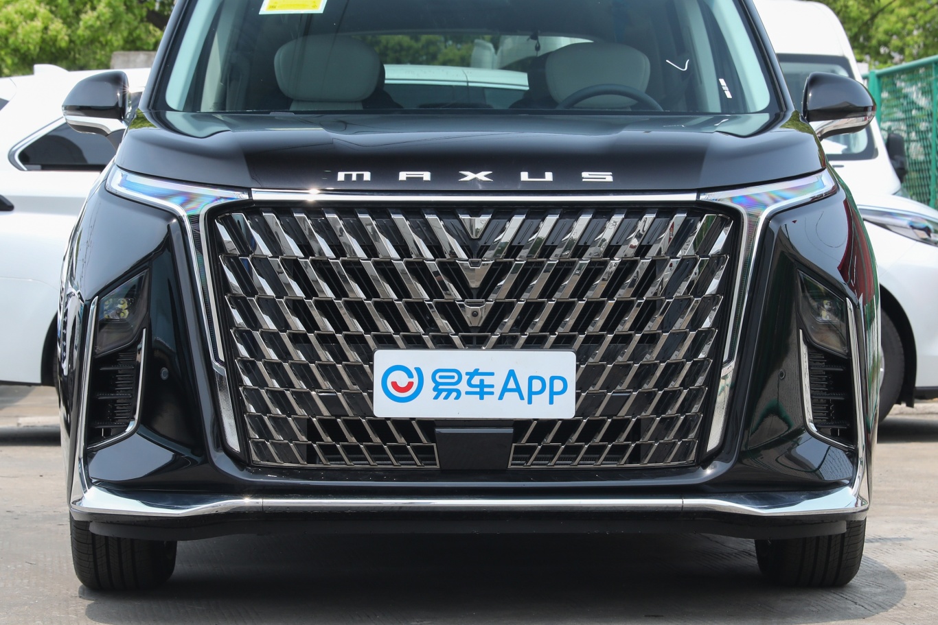 【大通G902.0T 星辉版 7座外观细节图片-汽车图片大全】-易车