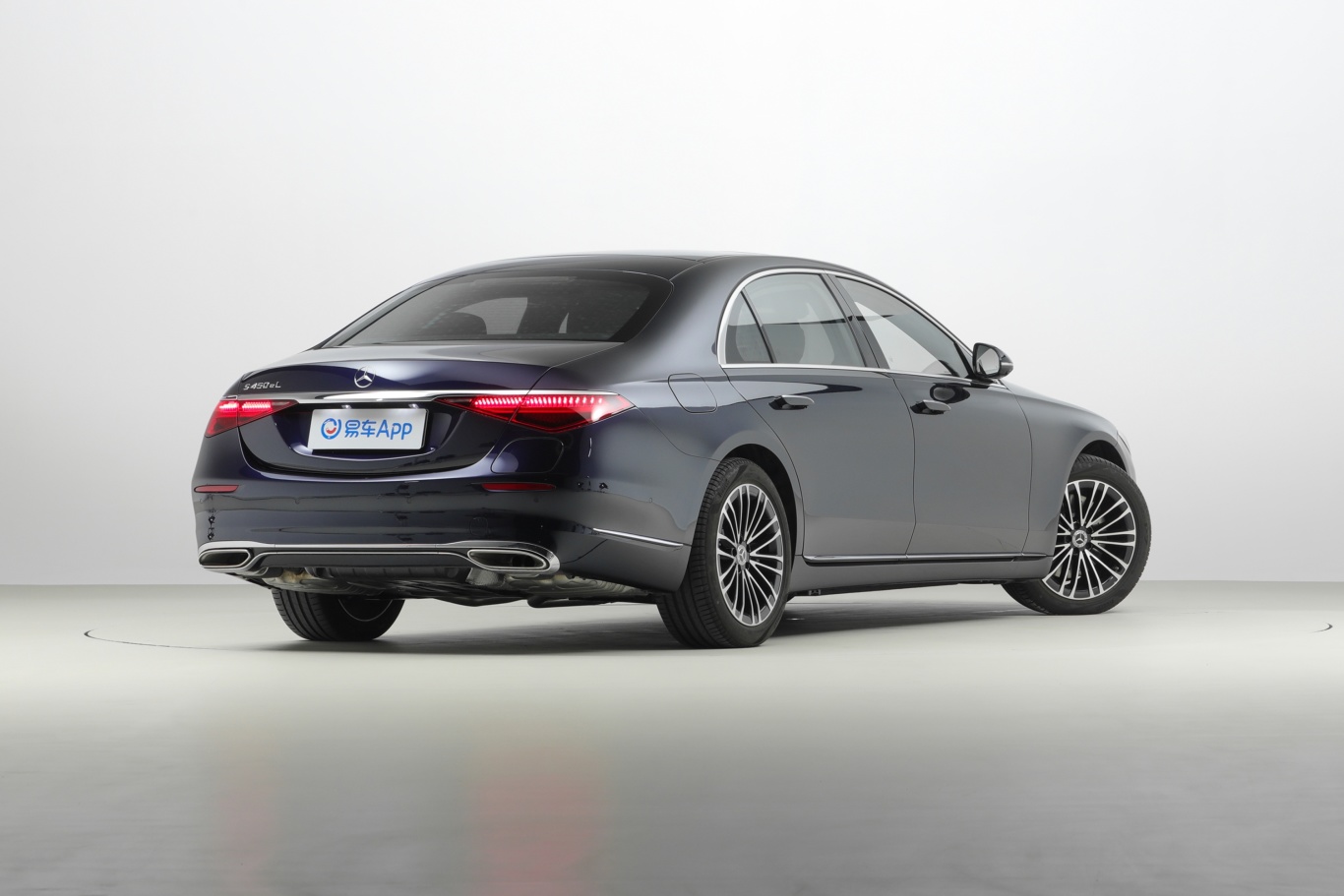 【奔驰S级 插电混动S 450 e L侧后45度车头向右水平图片-汽车图片大全】-易车