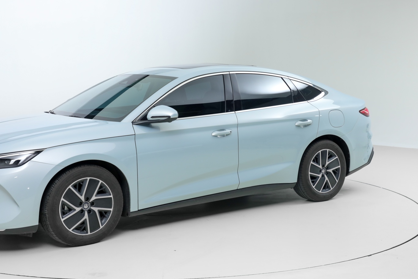 【秦L外观细节图片-汽车图片大全】-易车