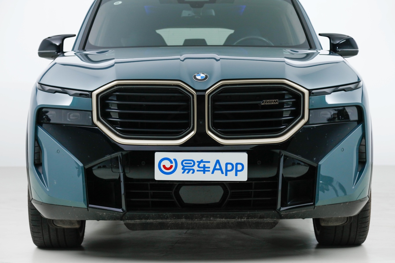 【宝马XM4.4T 78km 标准版外观细节图片-汽车图片大全】-易车