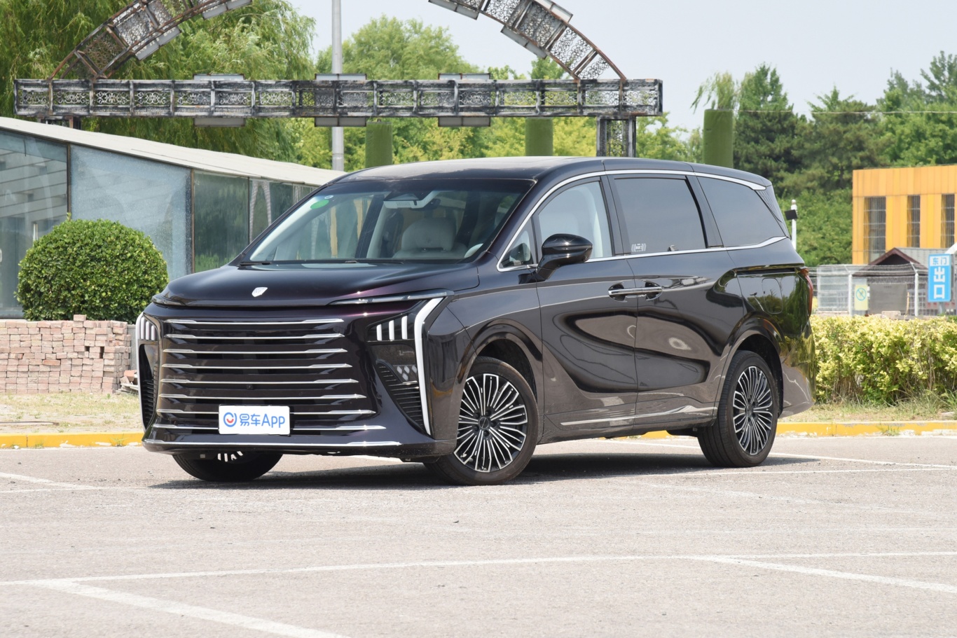 【星海V9青云梯系列 1.5T 200km 旗舰型侧前45度车头向左水平图片-汽车图片大全】-易车