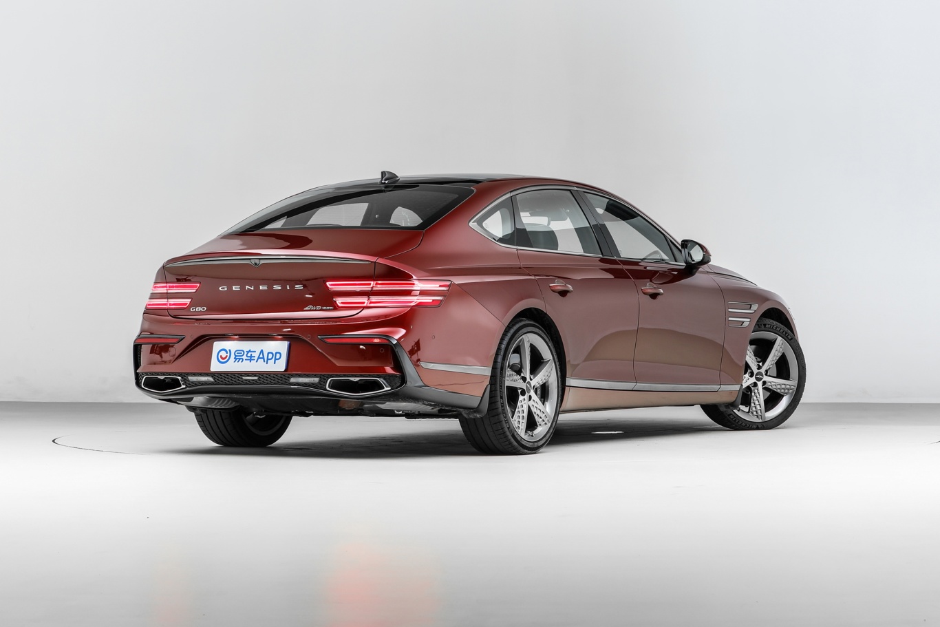【捷尼赛思G802.5T 四驱旗舰版侧后45度车头向右水平图片-汽车图片大全】-易车