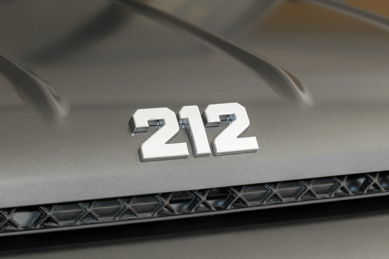 【212 T012.0T 机械师外观细节图片-汽车图片大全】-易车