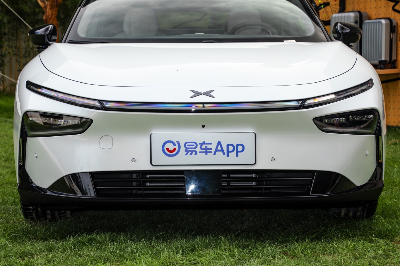 【小鹏P7+725km 超长续航 Max外观细节图片-汽车图片大全】-易车