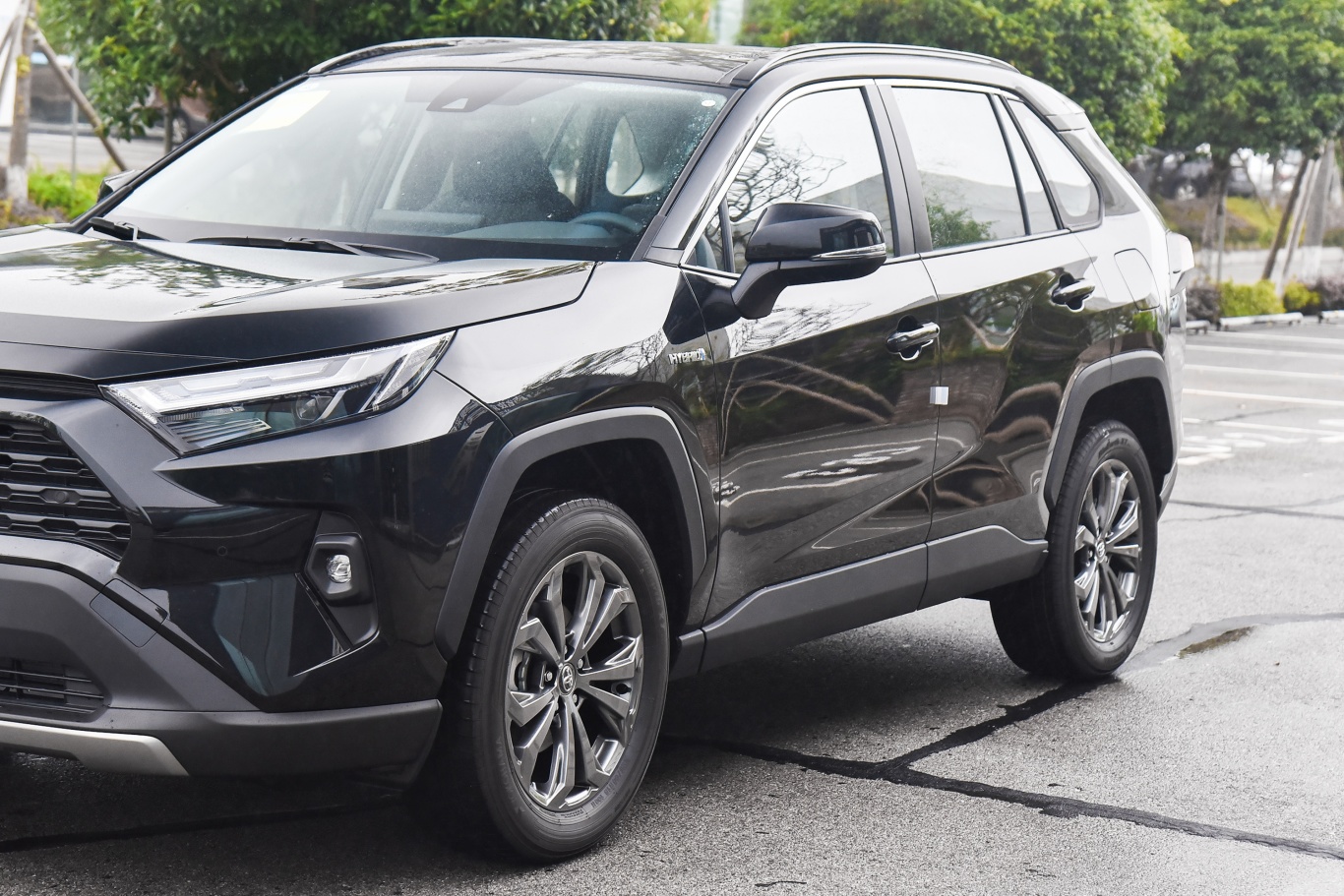 【RAV4荣放双擎 2.5L 两驱精英PLUS版外观细节图片-汽车图片大全】-易车